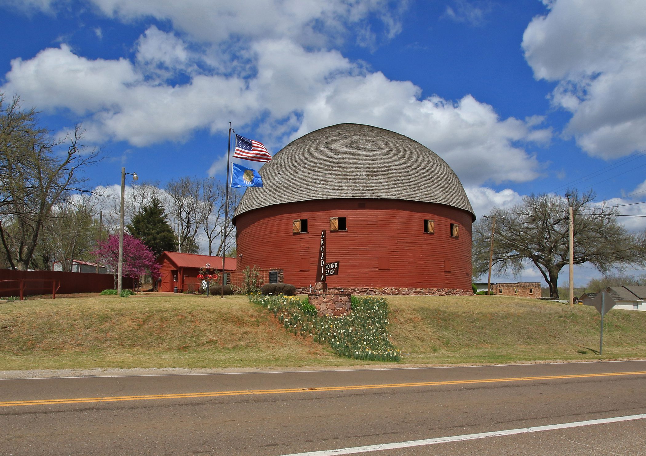 Guided Tours Offered Each Saturday at Arcadia Round Barn – Arcadia ...